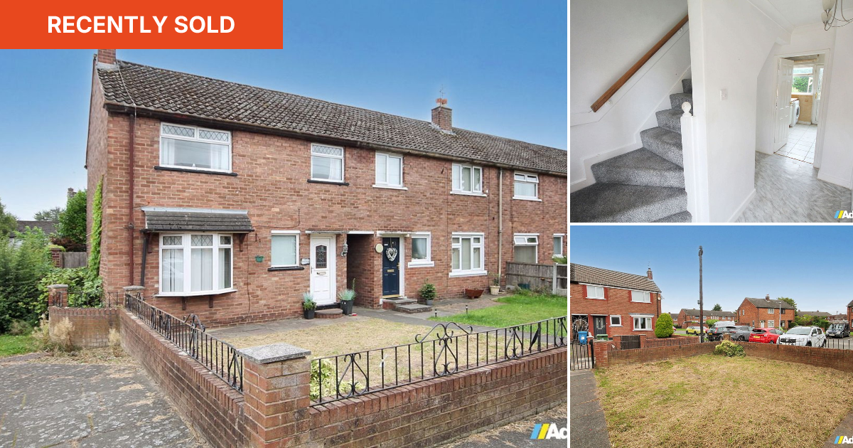 3 bed terraced house for sale in Southway, Widnes