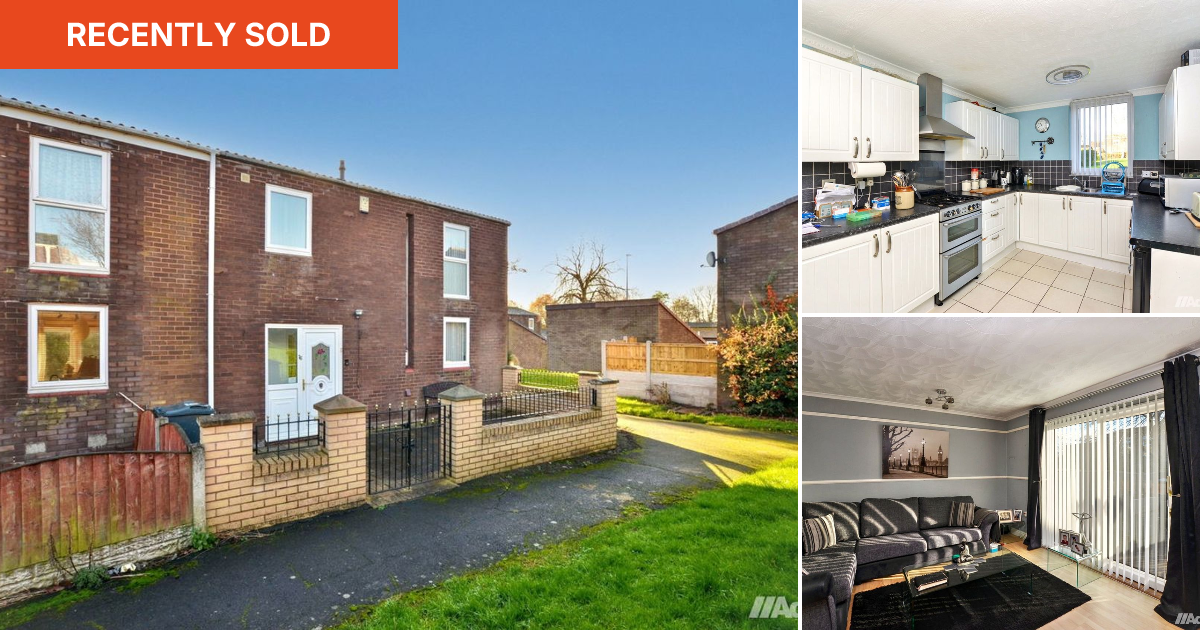 3 bed terraced house for sale in Stone Barn Lane, Runcorn